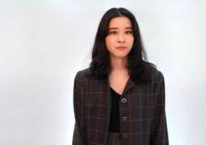 円井わん「わくわくする心は失くしたくない」バイタリティ溢れる注目俳優にインタビュー｜ユーウォッチ